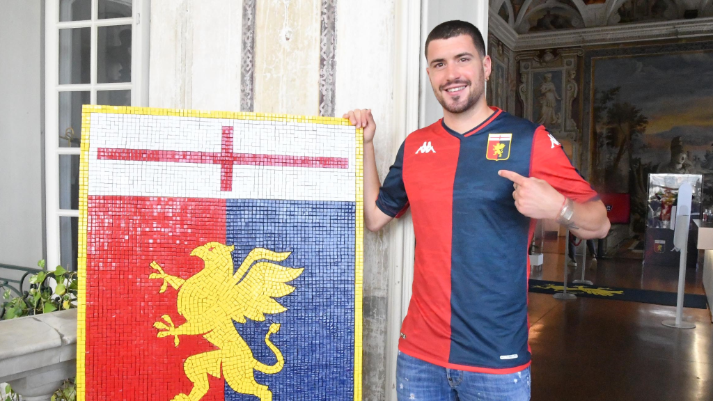 Aarón Martín è un giocatore del Grifone - Genoa Cricket and Football ...