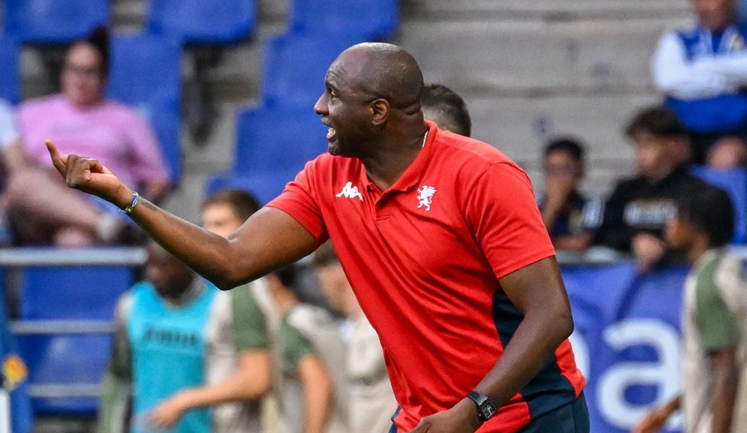 Patrick Vieira - Il video della conferenza - Genoa Cricket and Football ...